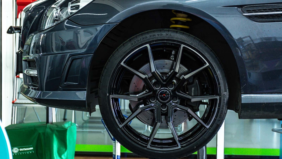 Fahrwerk SLK172 - HUB CAR